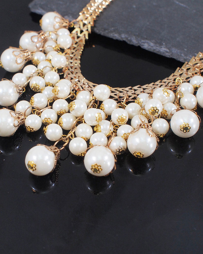 BOLD STATEMENT NECKLACE – Sassy2